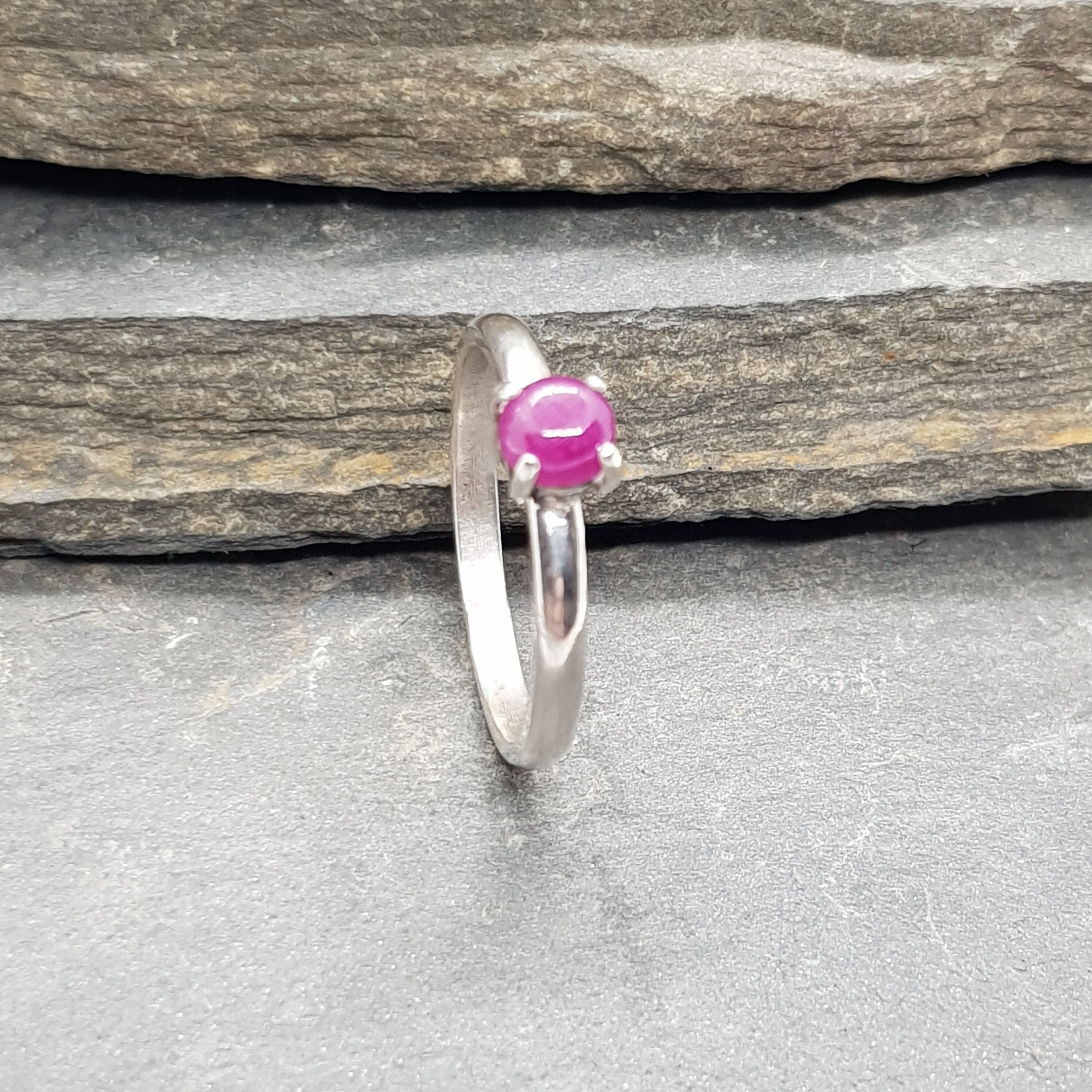 Sterling Silver Ruby Cabochon Ring | Etsy UK