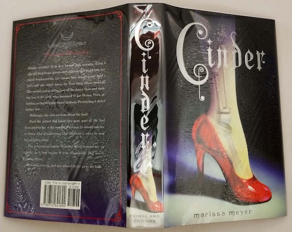 Cinder Marissa Meyer
