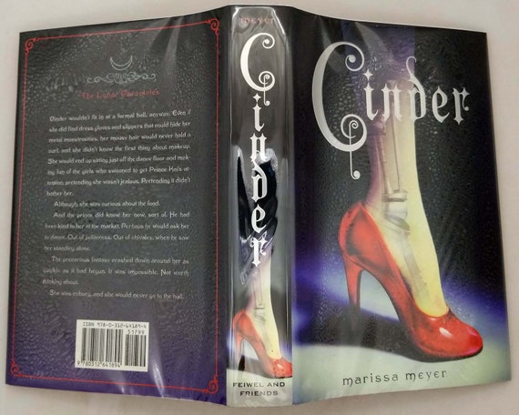 Cinder Marissa Meyer Book Cover