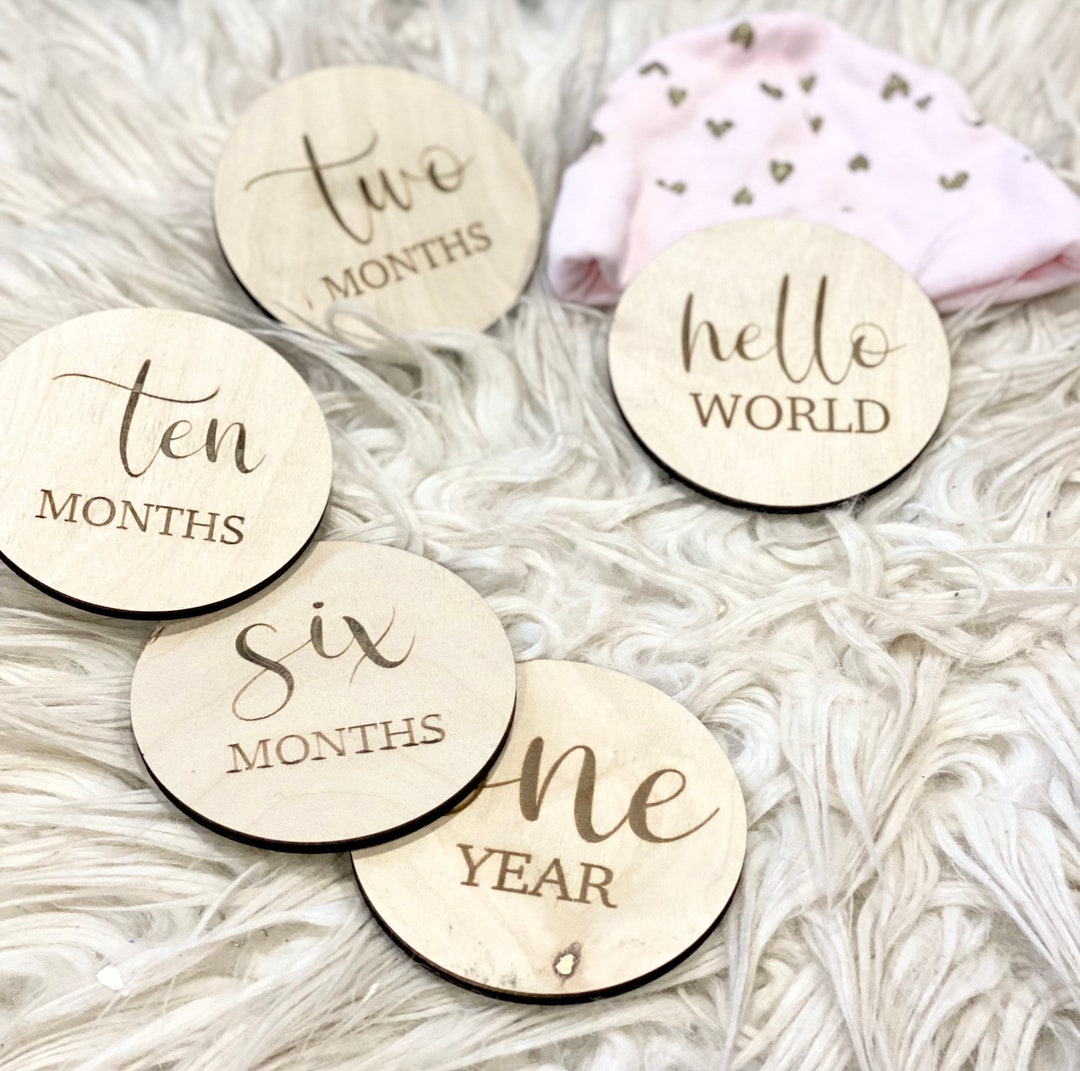 Monthly Milestone Rounds | Wood Milestone Rounds | Baby Milestone Cards ...