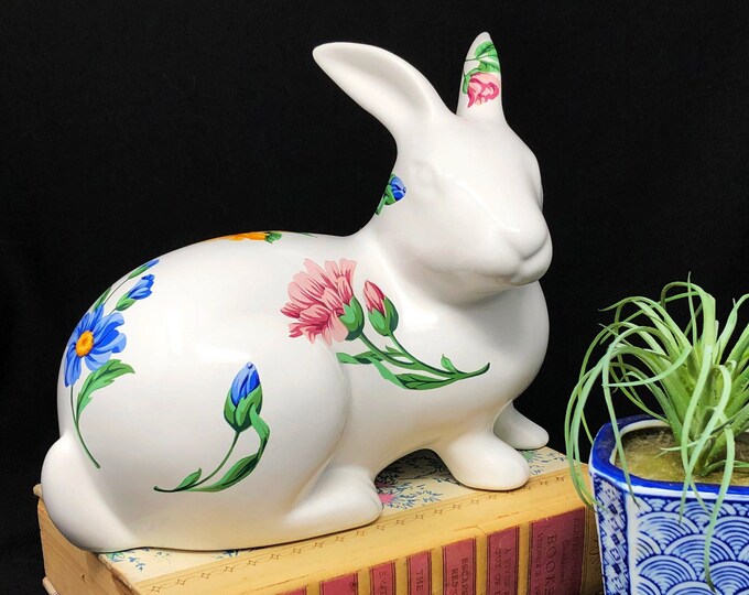 Tiffany & Co. Sintra Porcelain Bunny Rabbit With Floral Design - Rabbit ...