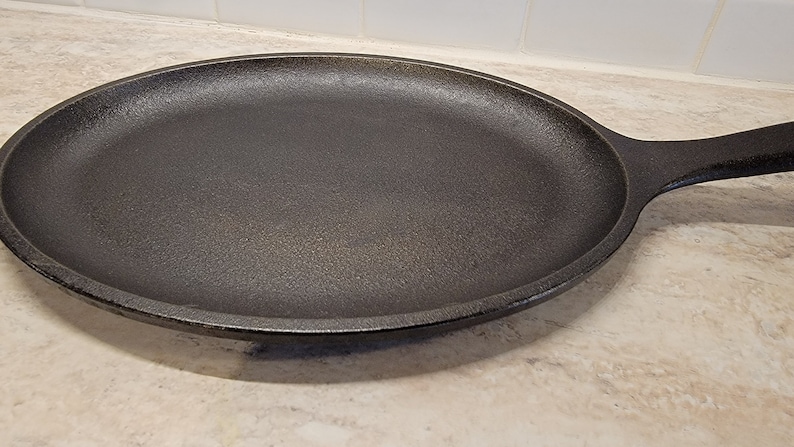 Lodge Cast Iron Oval OS2 Pan Seasoned ,frying Pan, Cast Iron Sizzler ...