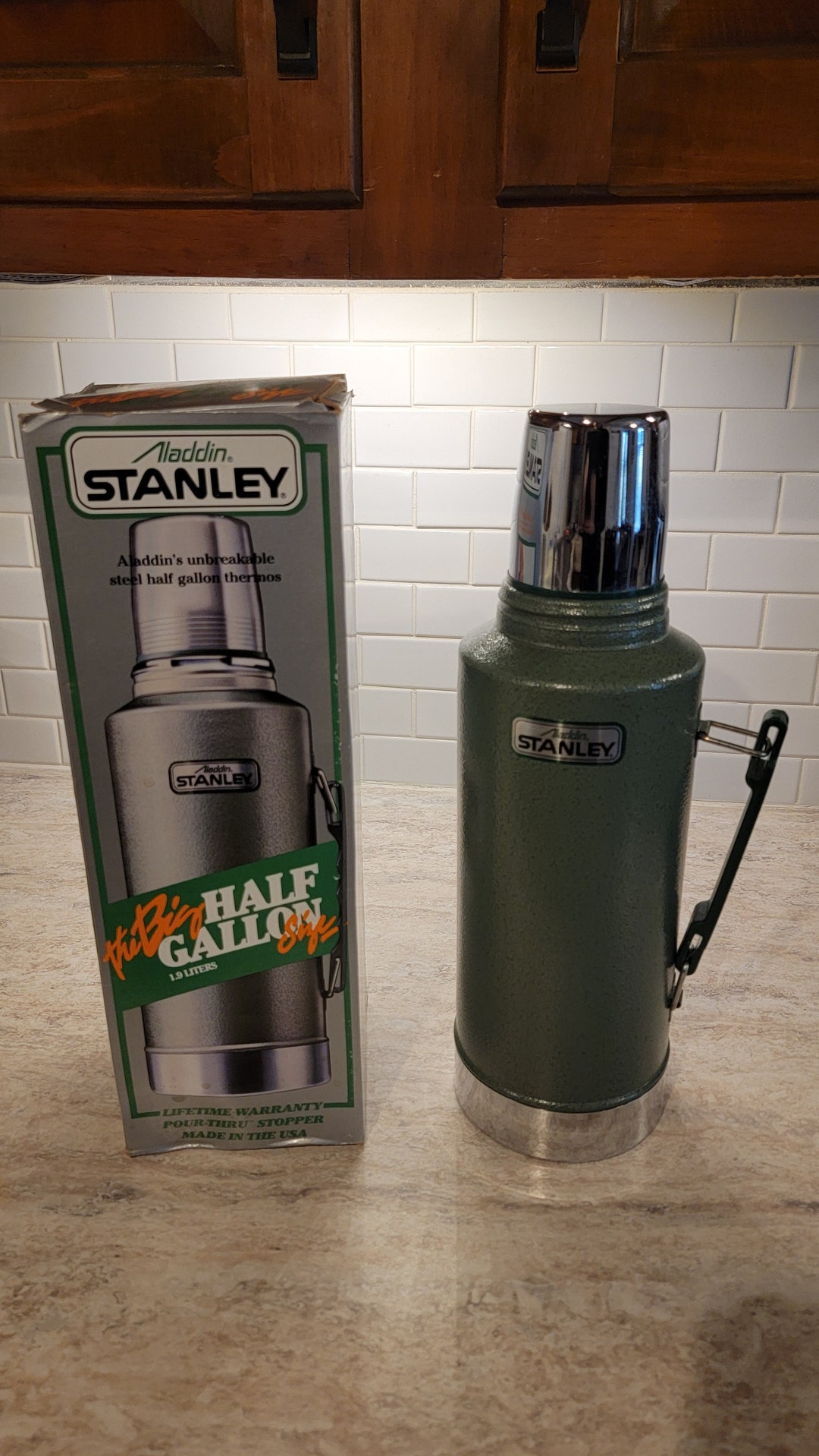 Vintage 1989 Aladdin Stanley Thermos, Half Gallon Size, 1. 9 Liters ...