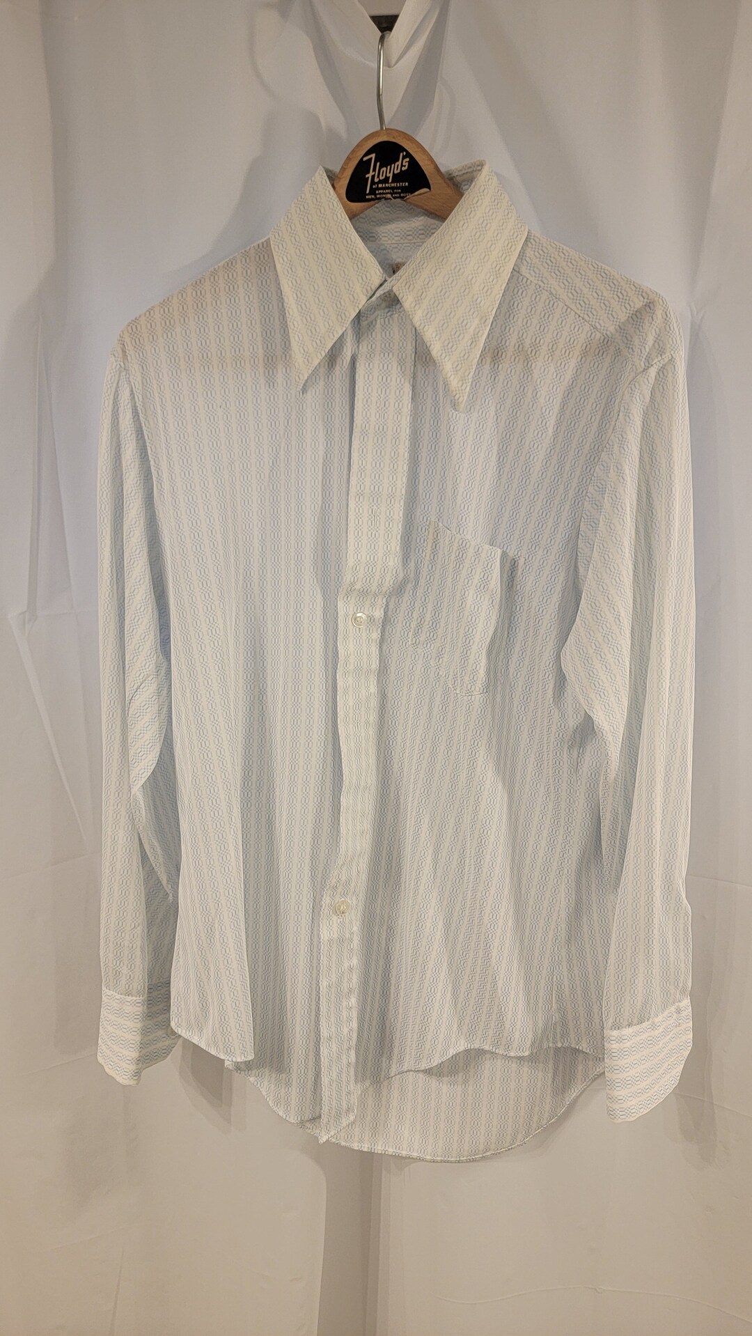 1960s Men's Kentfield Size Medium Polyester Long Sleeve Button Down ...