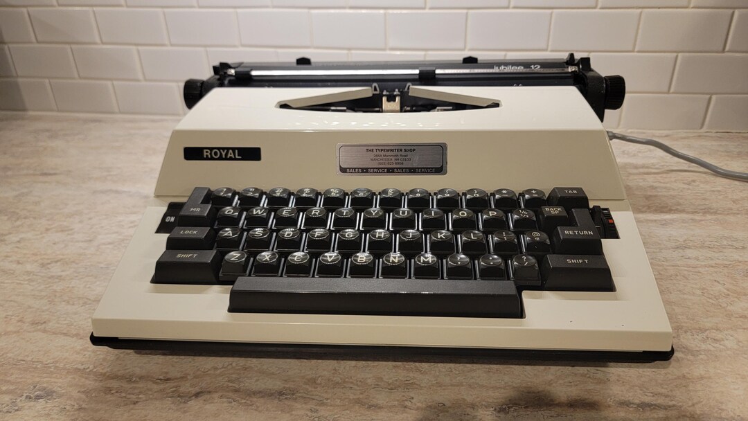 Vintage Royal Jubilee 12 Electric Typewriter, Made in Holland, Vintage ...