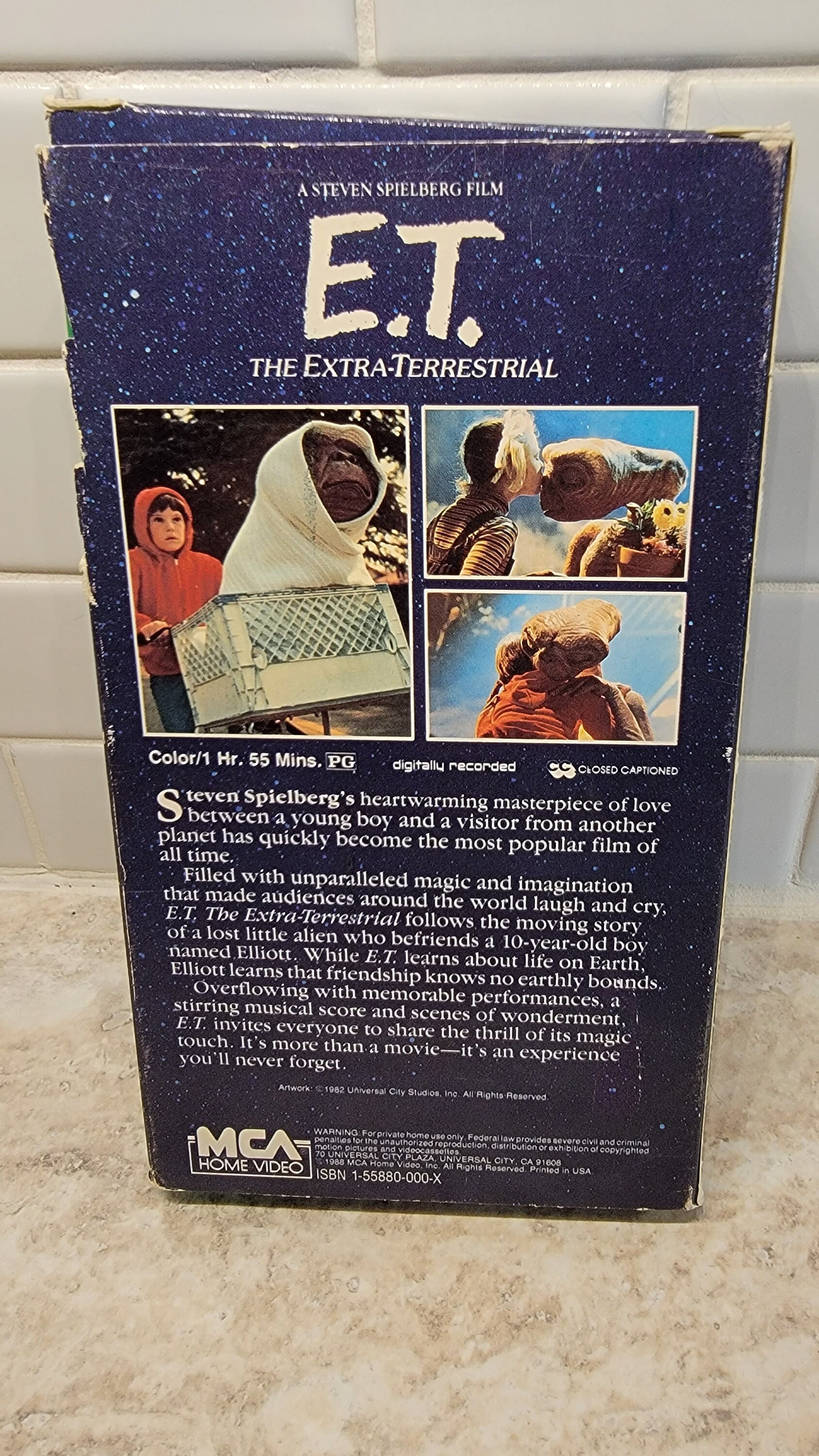 ET the Extra Terrestrial VHS Steven Spielberg Steven Spielberg Vhs ...