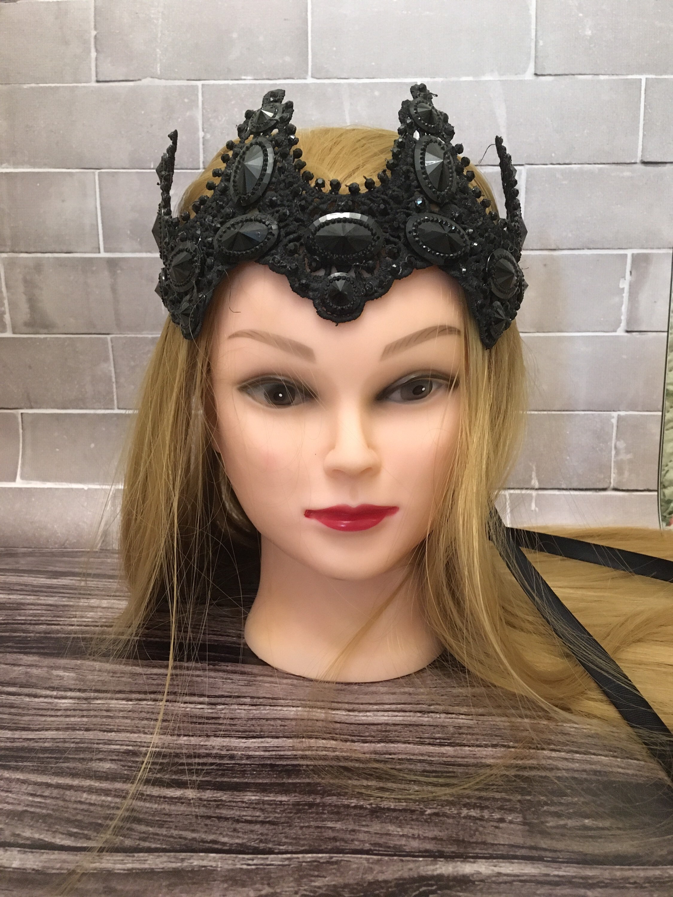 Vampire King S Crown