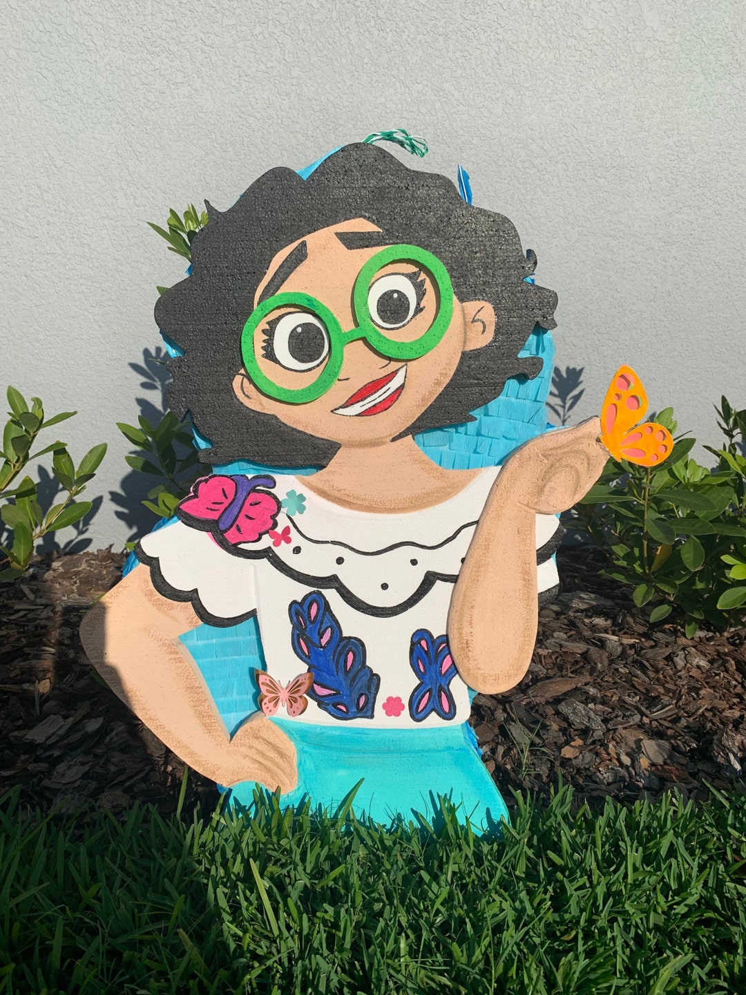 PIÑATA ENCANTO MIRABEL Encanto Mirabel Madrigal Piñata - Etsy Österreich