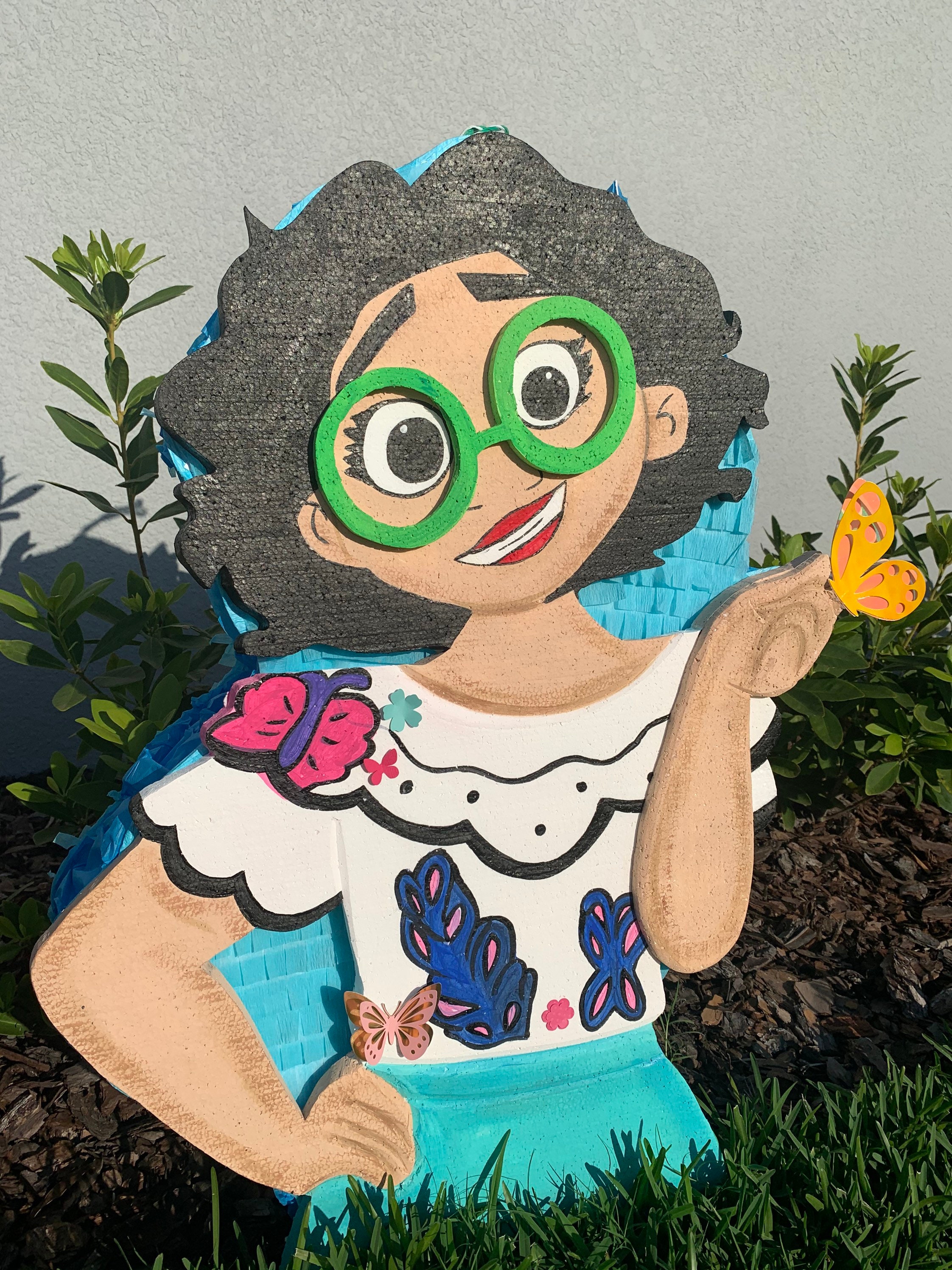 PIÑATA ENCANTO MIRABEL Encanto Mirabel Madrigal Piñata - Etsy Österreich