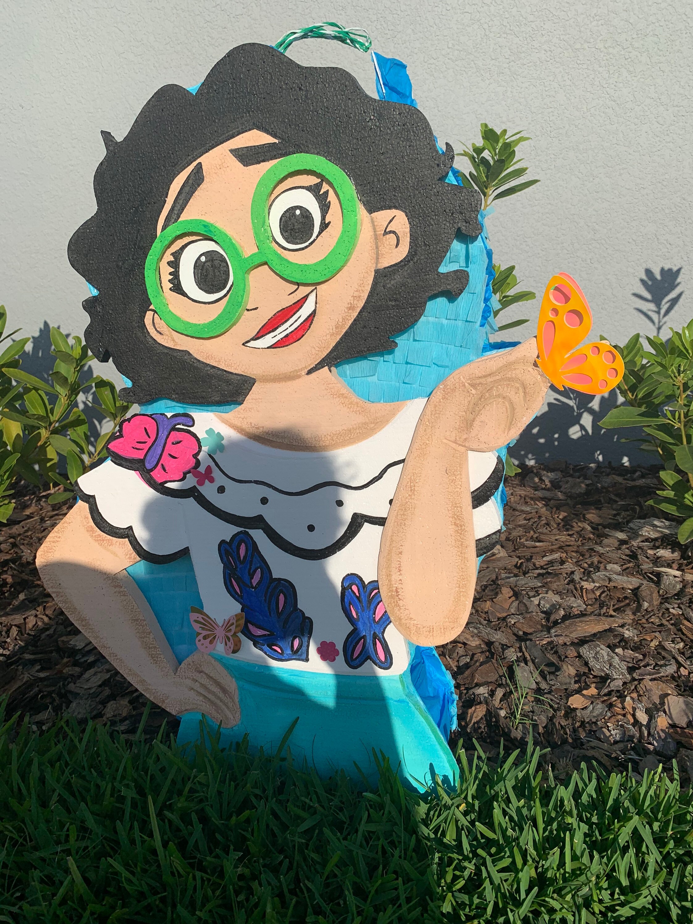 PIÑATA ENCANTO MIRABEL Encanto Mirabel Madrigal Piñata - Etsy Österreich