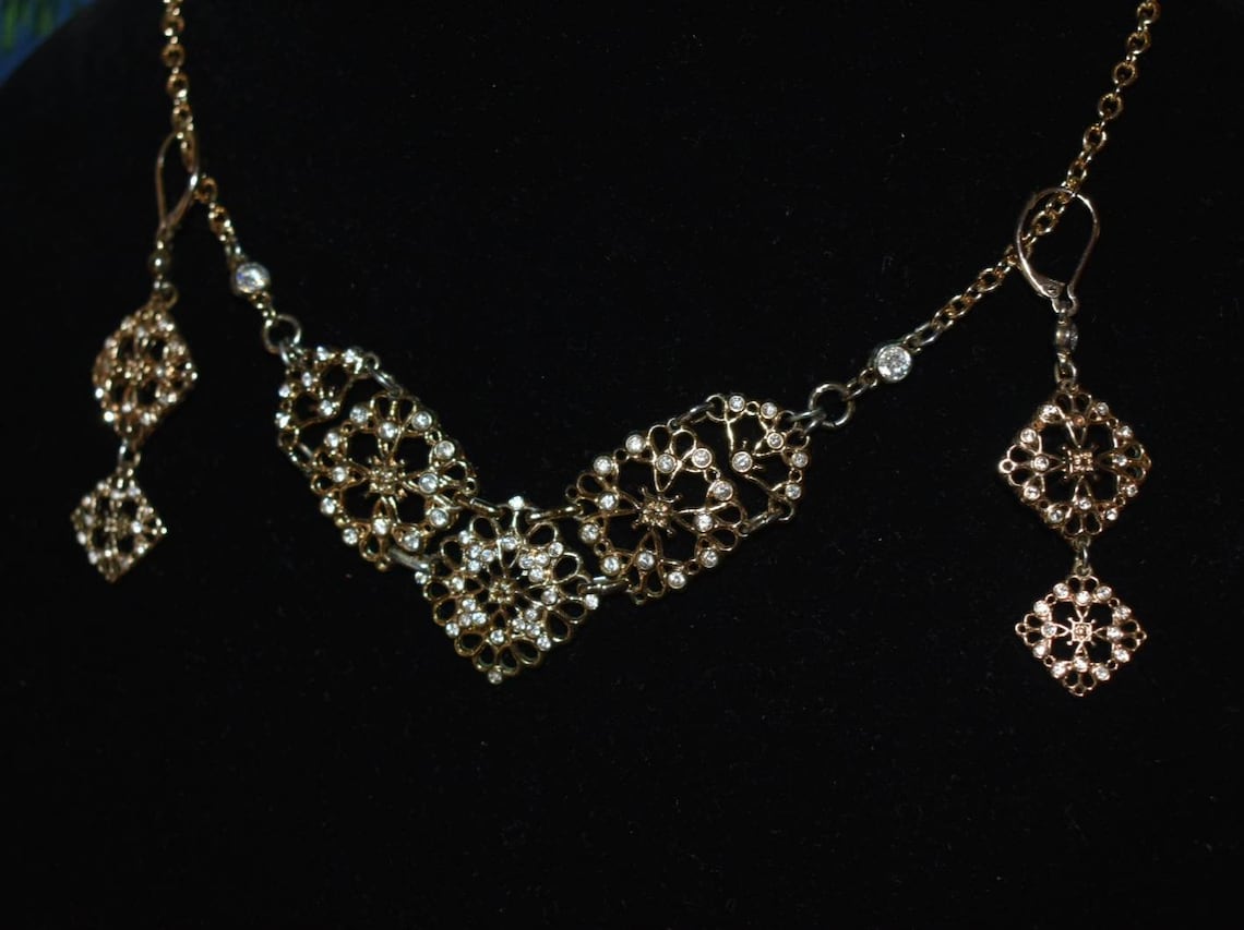 Vintage NRT Necklace and Earring Demi Set Leverback Dangles - Etsy
