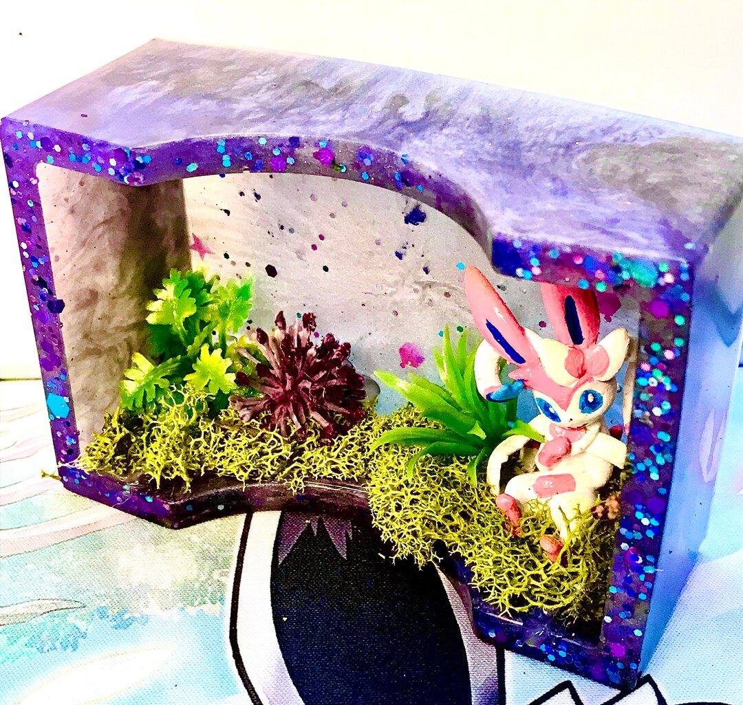 Sylveon Pokémon Terrarium, Desk Display, Shelf Decoration, POKEMON GIFT ...