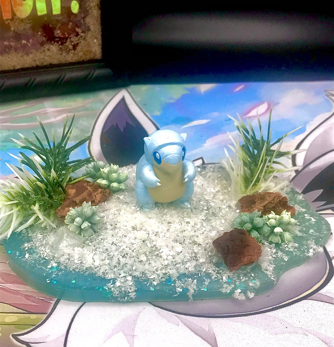 Sandshrew Alolan Pokémon Terrarium, Desk Display Shelf Decoration ...