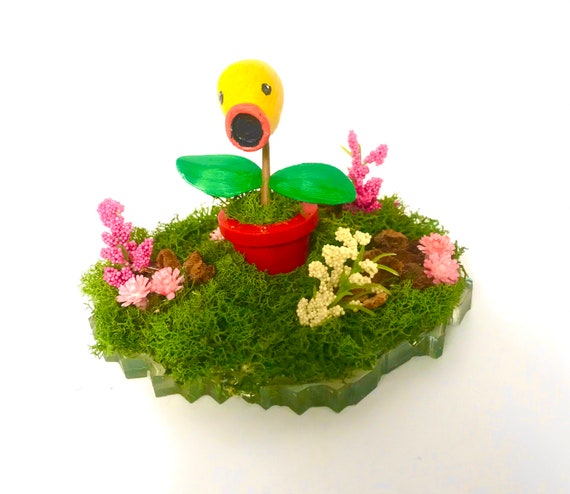 Custom Pokemon Bellsprout in Plant Pot Terrarium /diorama - Etsy