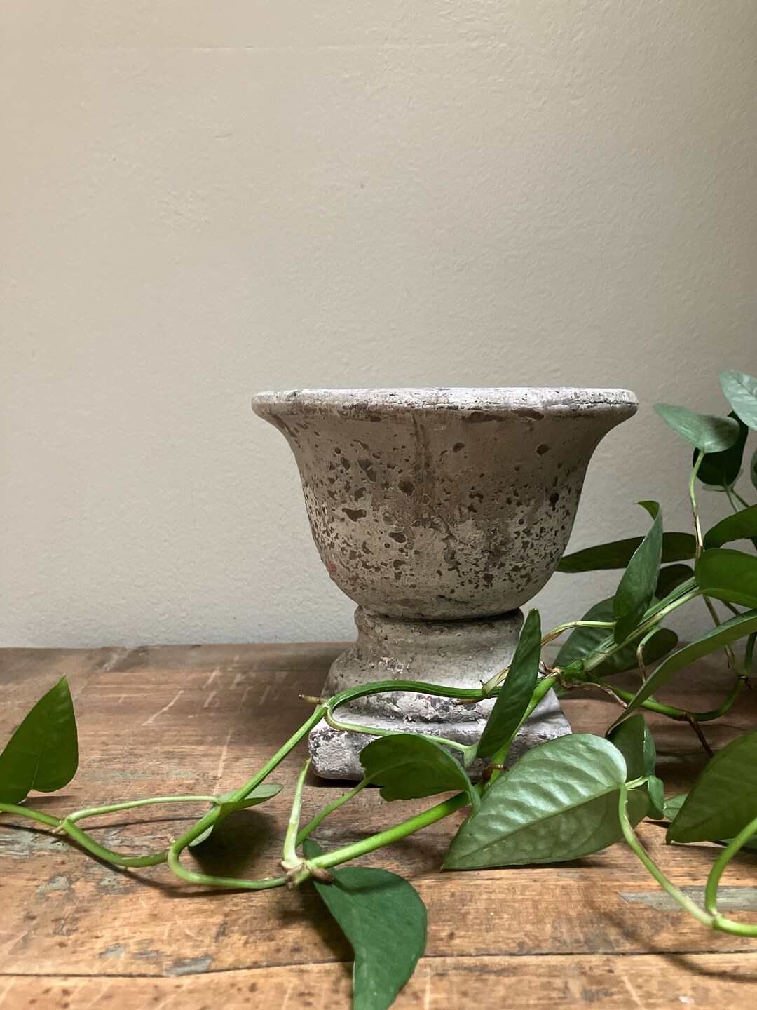 Vintage Garden Urn Small Gray Urn Composite or Cement Pedestal Type ...