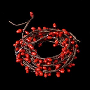 Garland - Pip Berry Single Strand / String Garland 6 Feet / 72" - Red ...