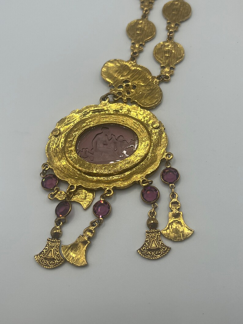 Gorgeous Unsigned Goldette Intaglio Glass Necklace - Etsy