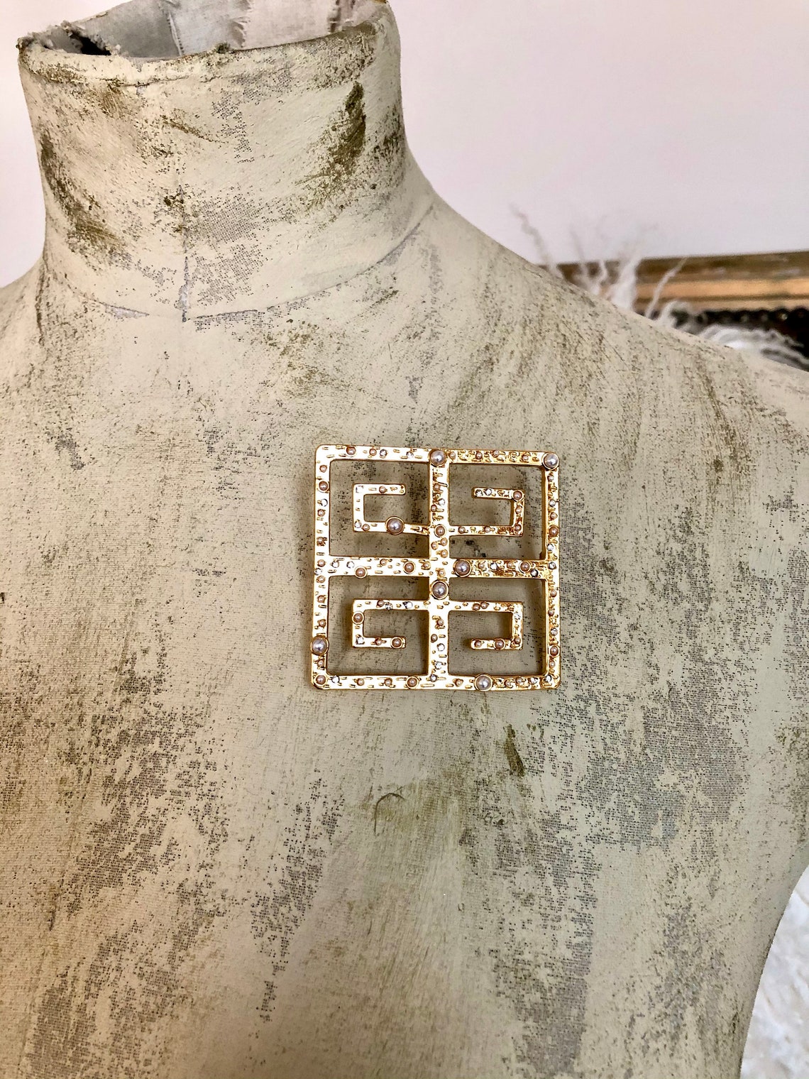 Givenchy Pearl & Rhinestone Brooch Stunning | Etsy