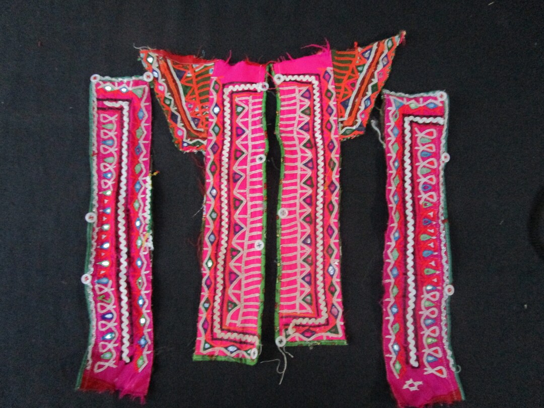 Kutch Rabari Vintage Indian DIY Mirrored Embroidery Patches for Sewing ...