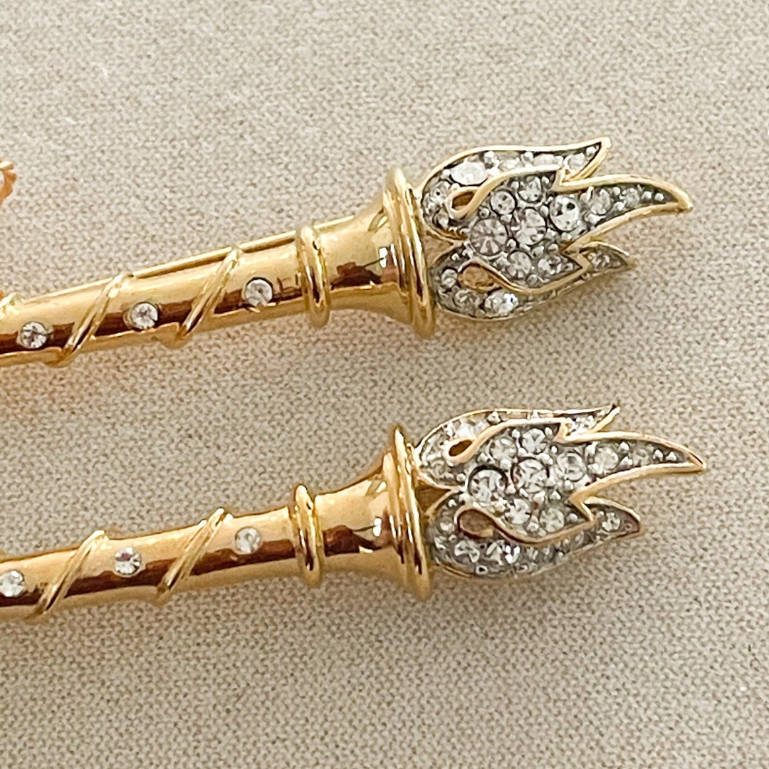 Trifari Vintage Twin Torch Pins Boxed - Etsy