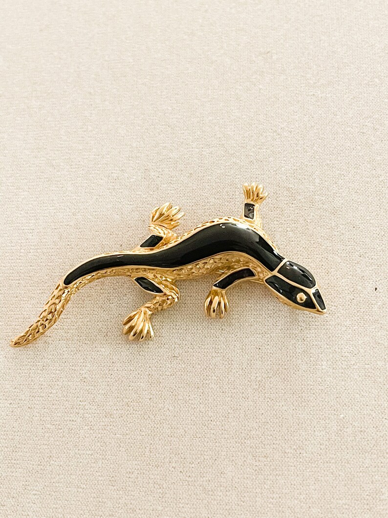 Vintage Trifari Lizard Pin - Etsy