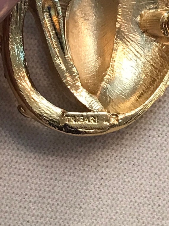 Trifari Vintage Panther Pin - Gem