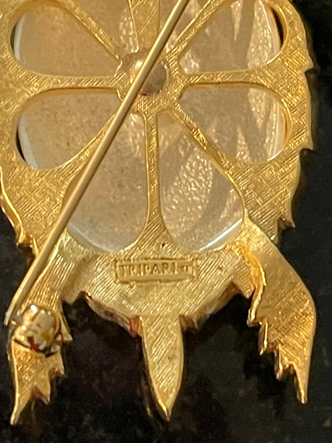 Trifari Vintage Turtle Pearl Belly Pin - Etsy