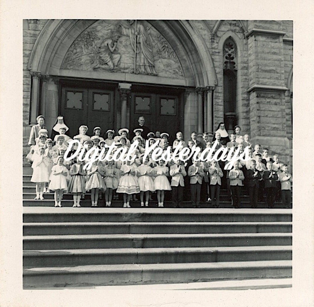 PRINTABLE 1950s Baby Boomer First Communion Digital Jpeg Photo Vintage ...