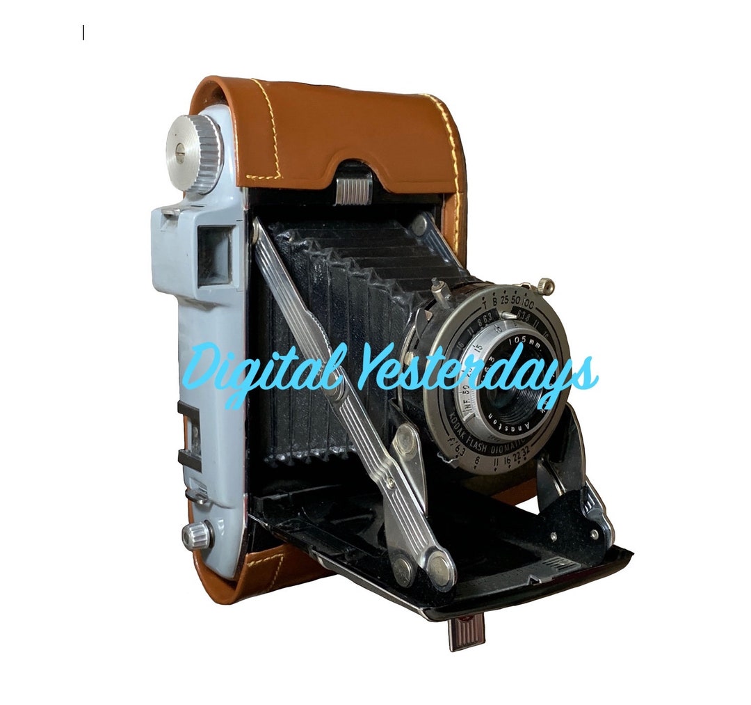 PRINTABLE 1950s Kodak Tourist Camera Color Digital Jpeg Photo Vintage ...