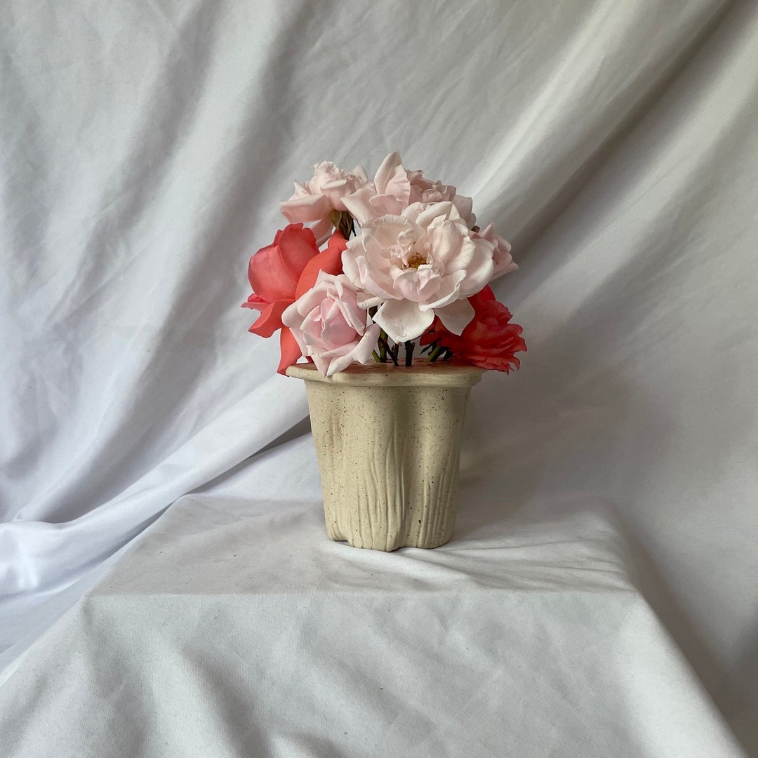 Matte Flower Frog Vase - Etsy