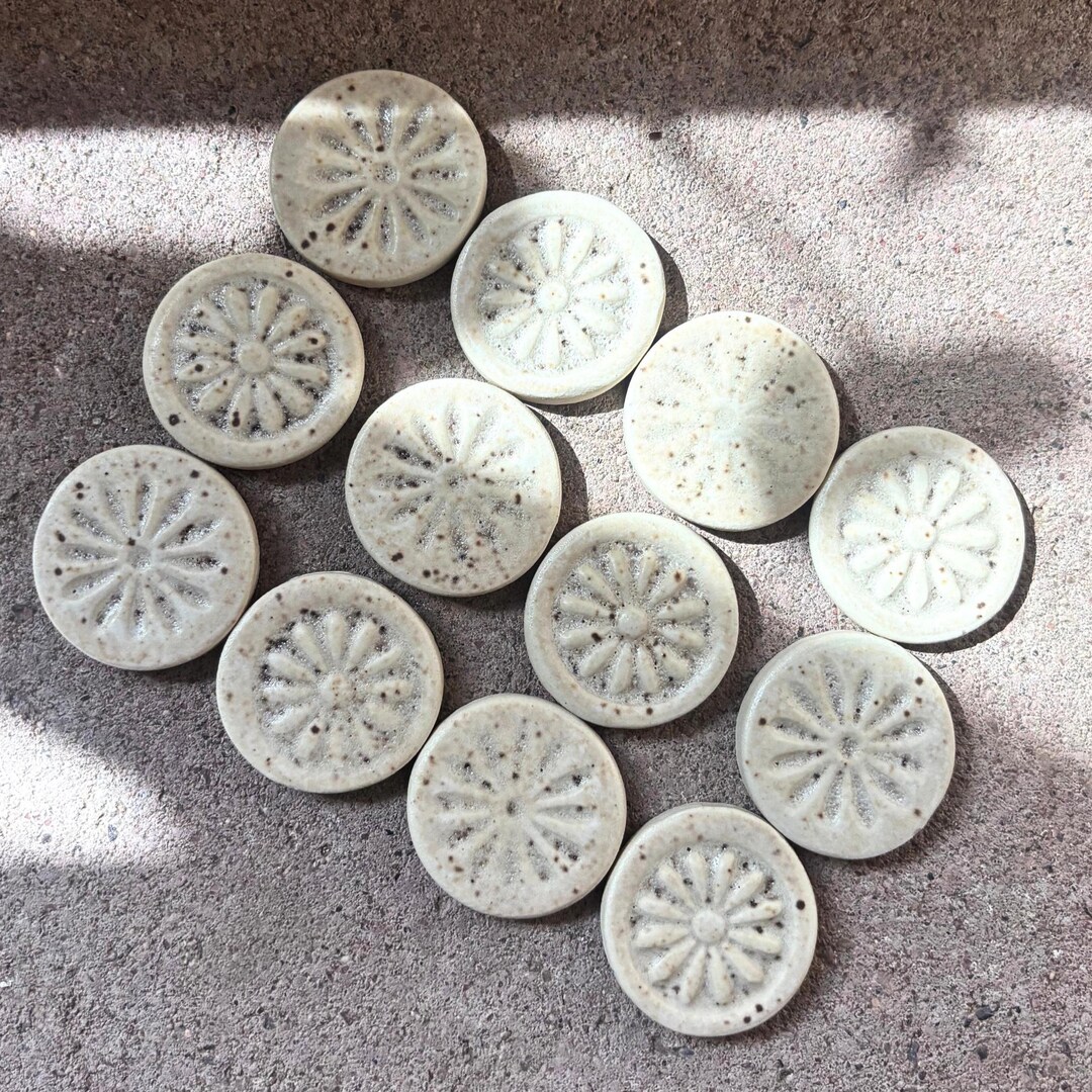 Handmade Ceramic Flower Magnets - Set of 6 - White Daisy Design - Etsy