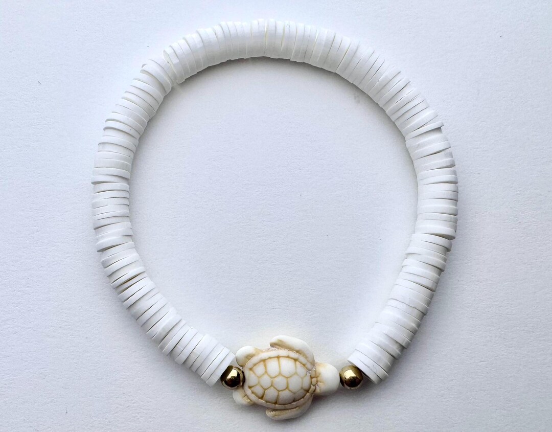 White Sea Turtle Clay Beaded Bracelet, With Gold Beads, 6.5 Inch ...