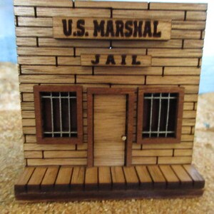 HO Scale 1:87 Miniature Old Western US Marshal and Jail House, Model ...