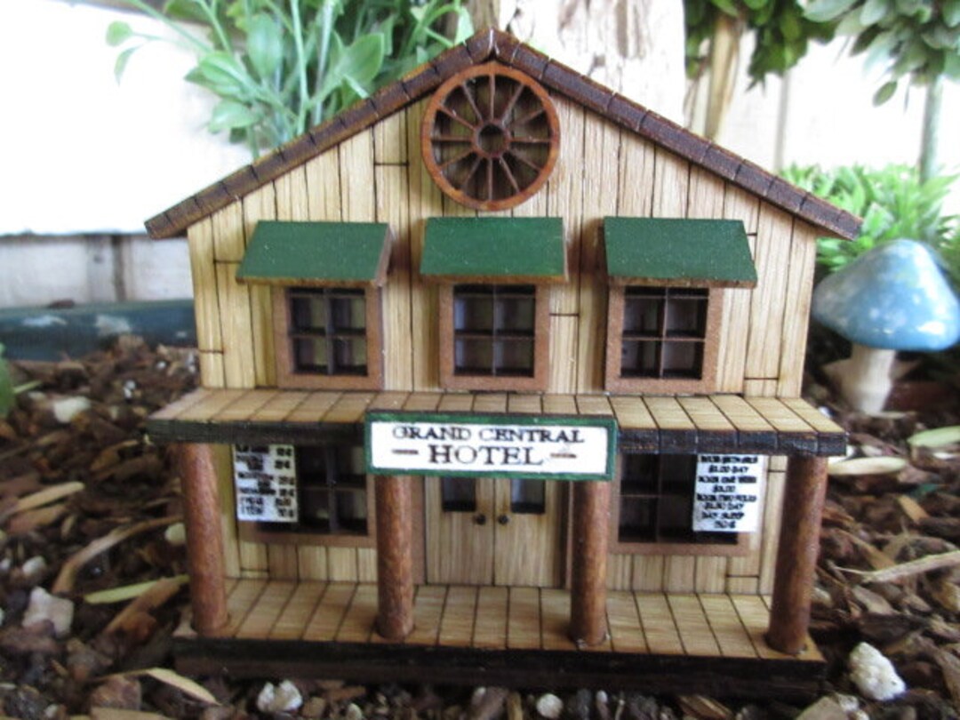HO Scale 1:87 Grand Central Hotel, Deadwood, Old West Miniature Rustic ...