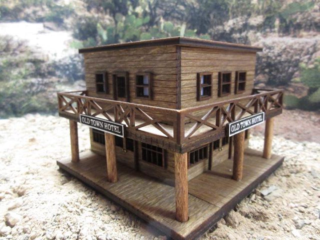 HO Scale 1:87 Miniature Old Town Hotel - Etsy