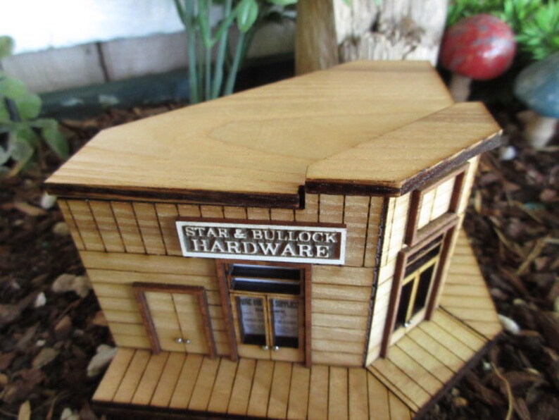 HO Scale Star and Bullock Hardware, Deadwood, Old West Miniature Rustic ...