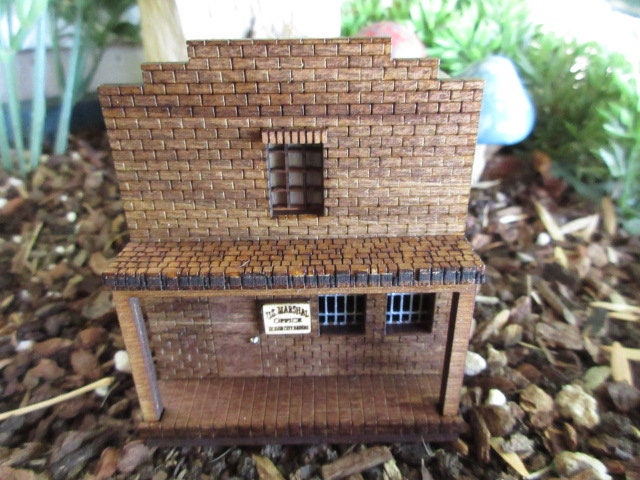 HO Scale Gunsmoke Dodge City Marshal Office/Jail — Old West Miniatures