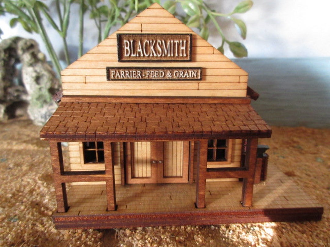 HO Scale 1:87 Miniature Blacksmith, Farrier, Miniature Old Western ...
