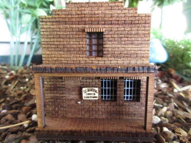 HO Scale Gunsmoke Dodge City Marshal Office/Jail — Old West Miniatures