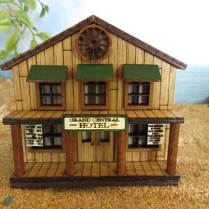 HO Scale 1:87 Grand Central Hotel, Deadwood, Old West Miniature Rustic ...