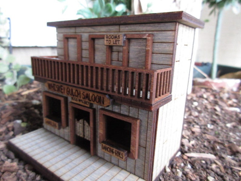 HO Scale Miniature Old Western Whiskey Gulch Saloon Rustic Building ...