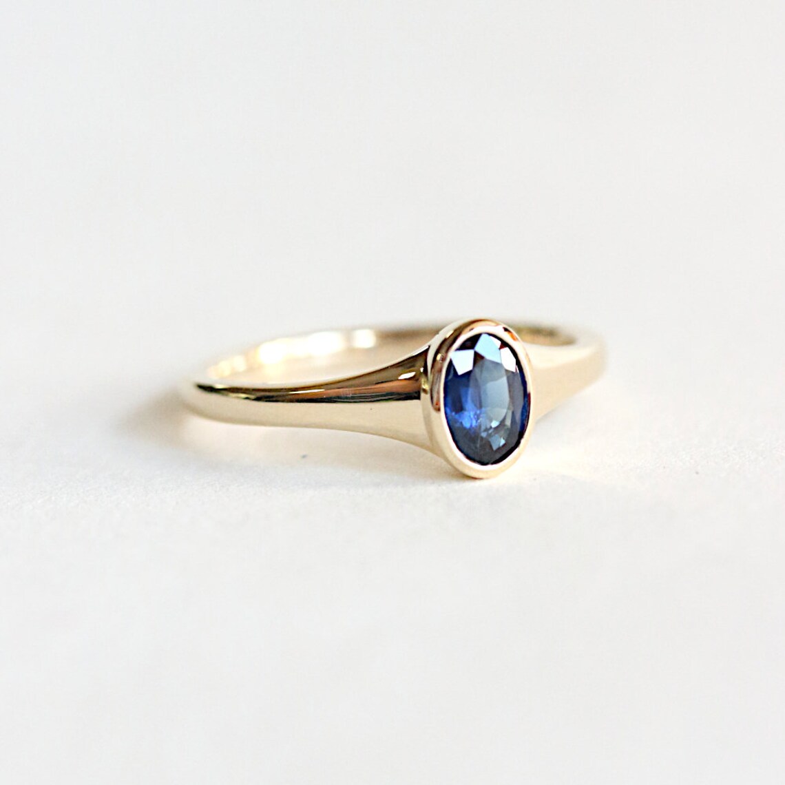 Bezel Set Engagement Ring Oval Signet Ring Signet Sapphire - Etsy