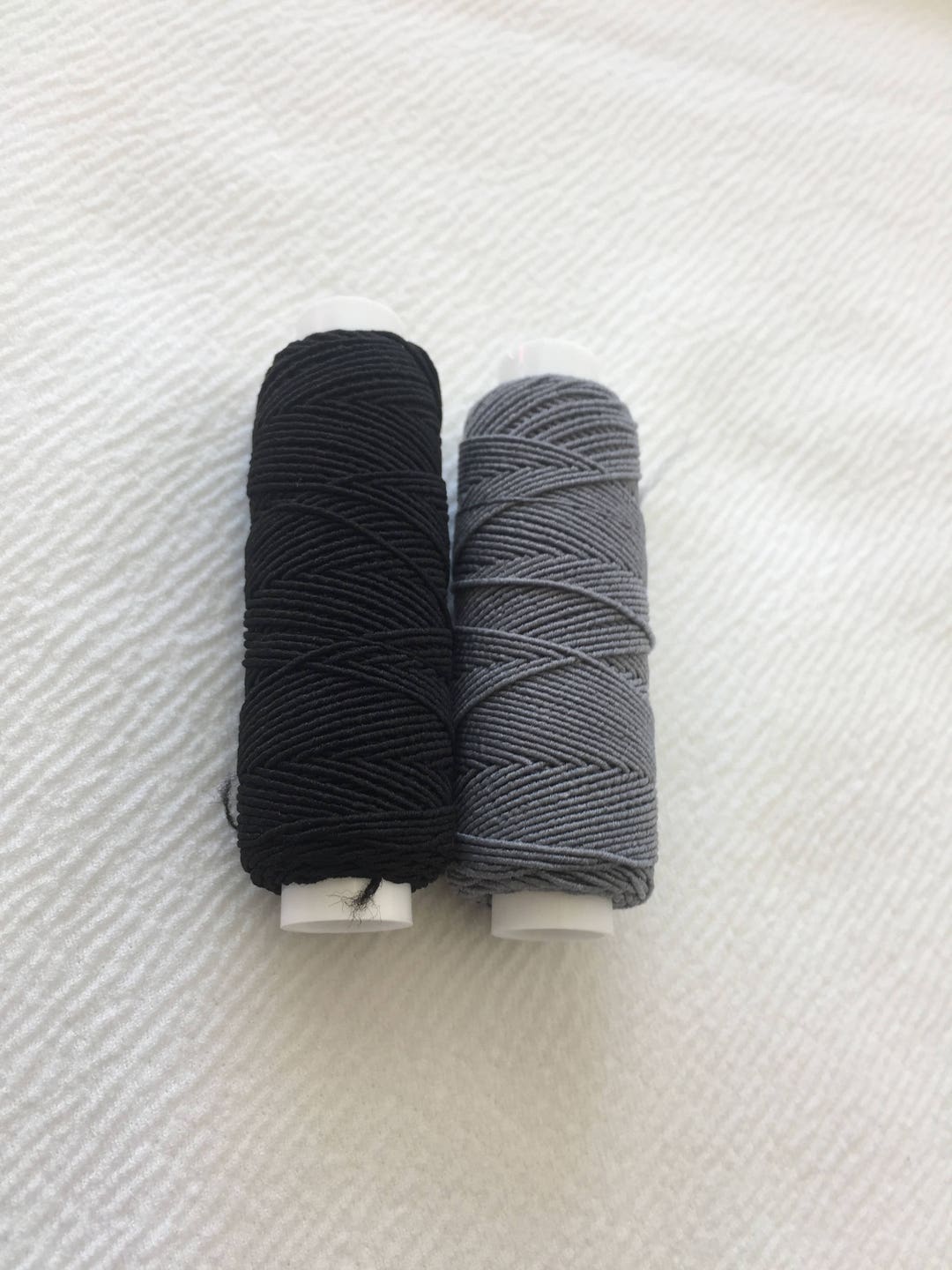 Shirring Shearing Pack of 2 Reels, Black & Grey, Elastic Thread 20 ...