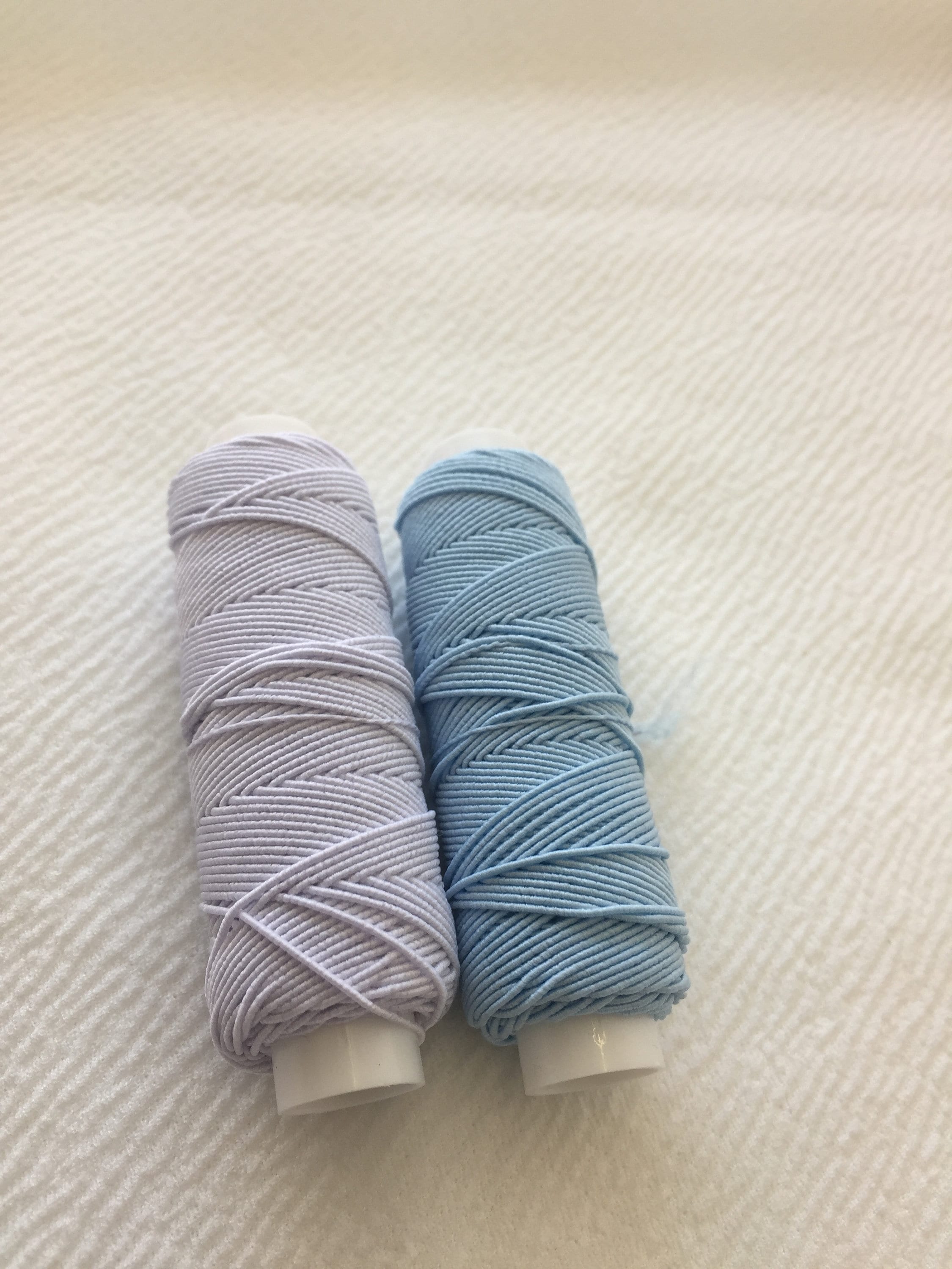 Shirring Shearing Pack of 2 Reels, White & Sky Blue, Elastic Thread 20 ...