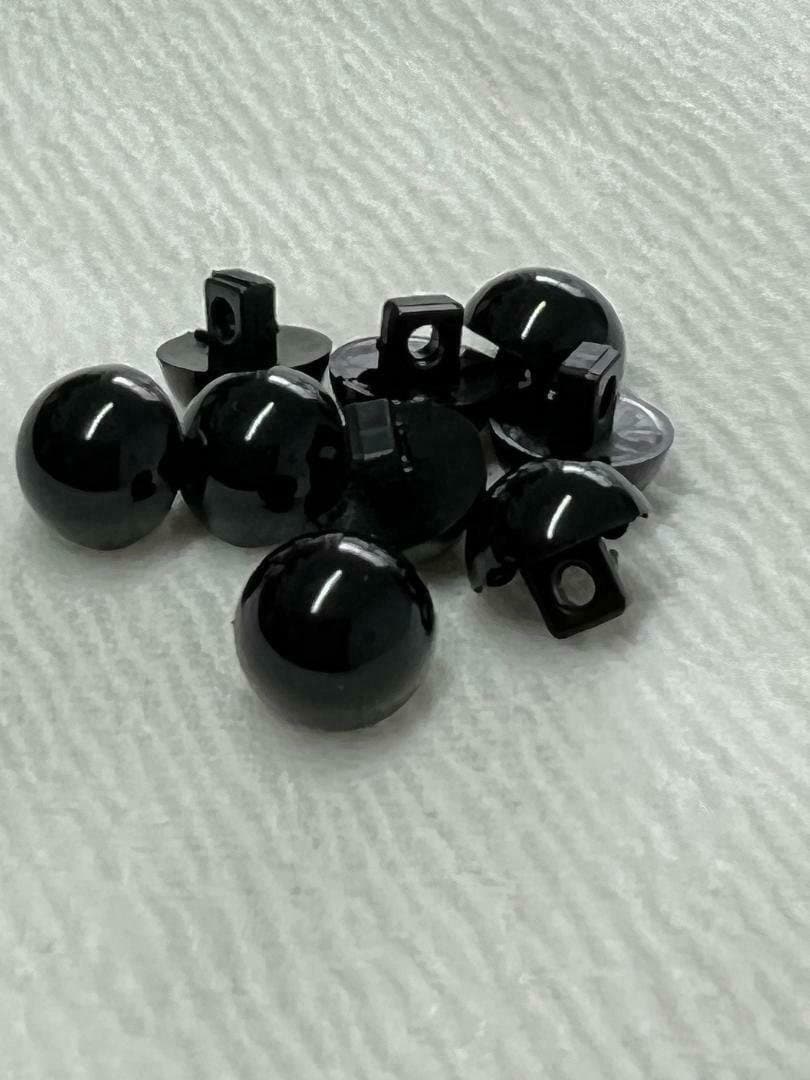 Black or Cream Acrylic Dome Half Ball Mushroom Shank Buttons Size 10mm ...