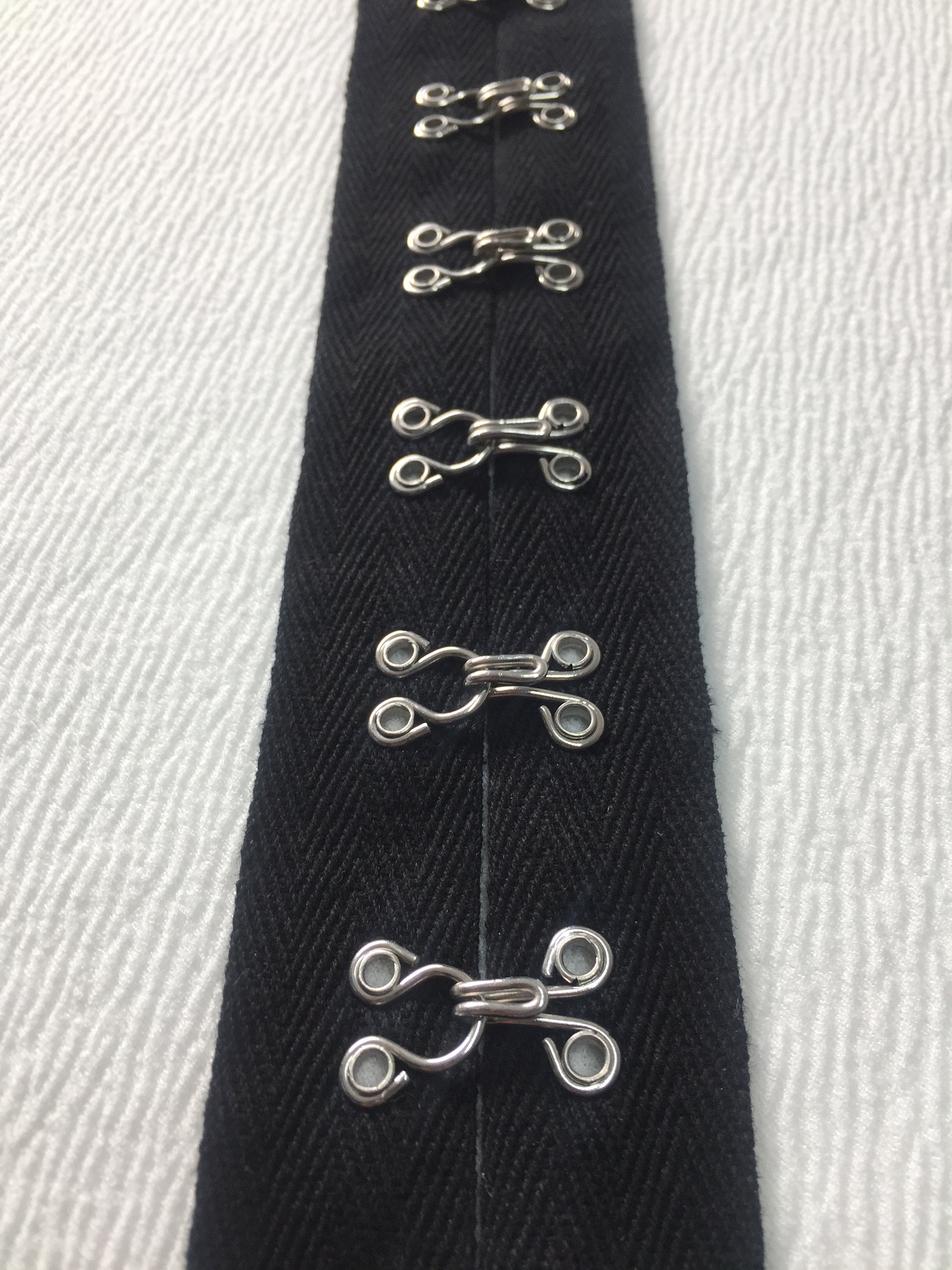 HOOK and EYE 20mm 2cm Tape Fastener Black & White Corset Bra Lingerie ...