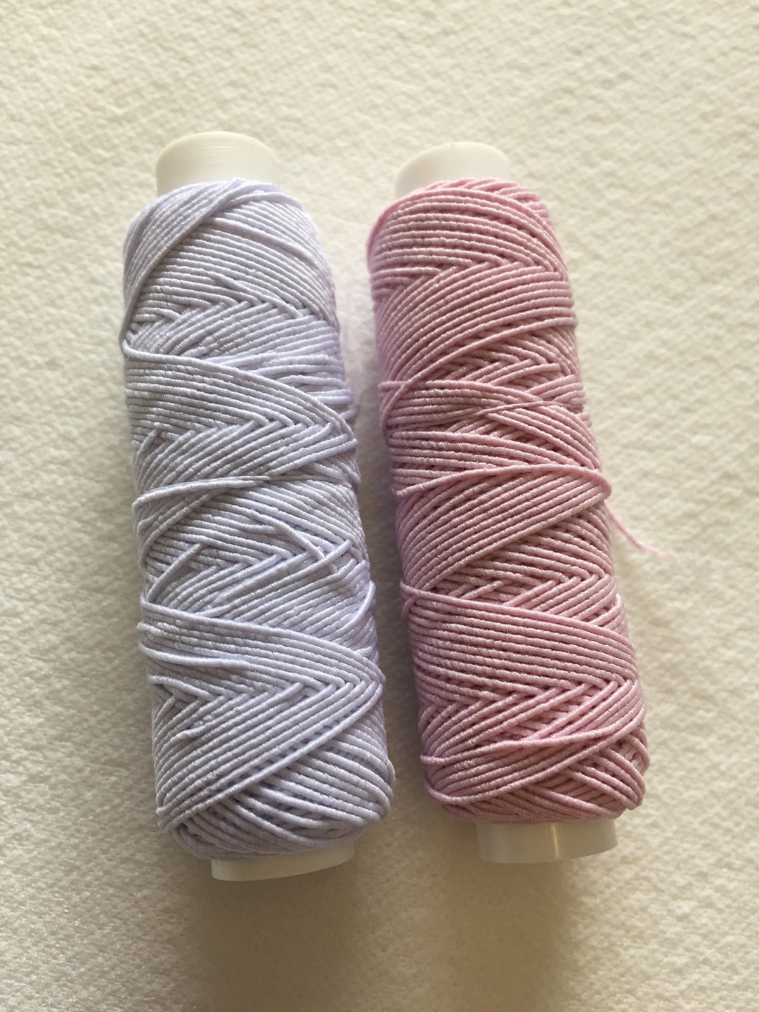 Shirring Shearing Pack of 2 Reels, White & Pink ,elastic Thread 20 ...