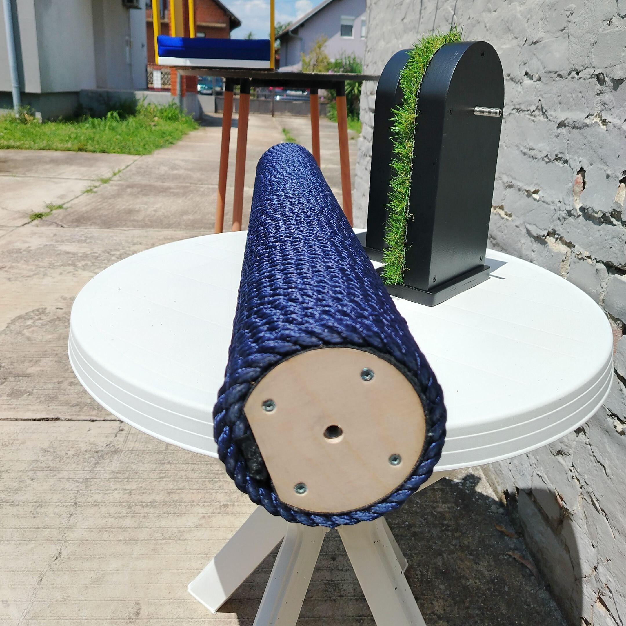 Catio Scratching Post - Outdoor Cat Climbing Pole, Cat Post, Cat ...