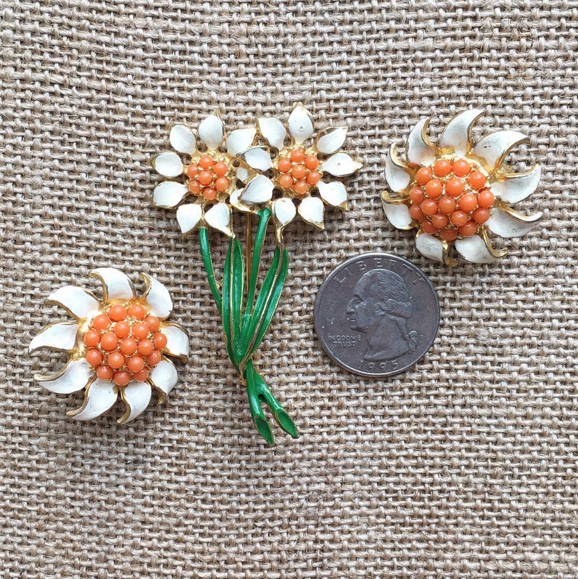 Signed Weiss Pin and Clip on Earring Set of Flowers Sunflower - Etsy