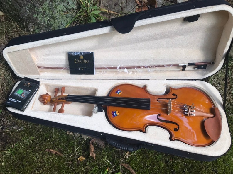 Custom-painted Viola: Viola Flower Design - Etsy